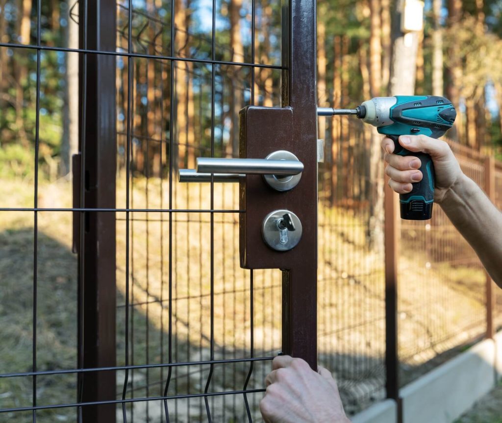 Customizing Your Gate with Expert Welding Techniques | Big Easy Mobile Welders