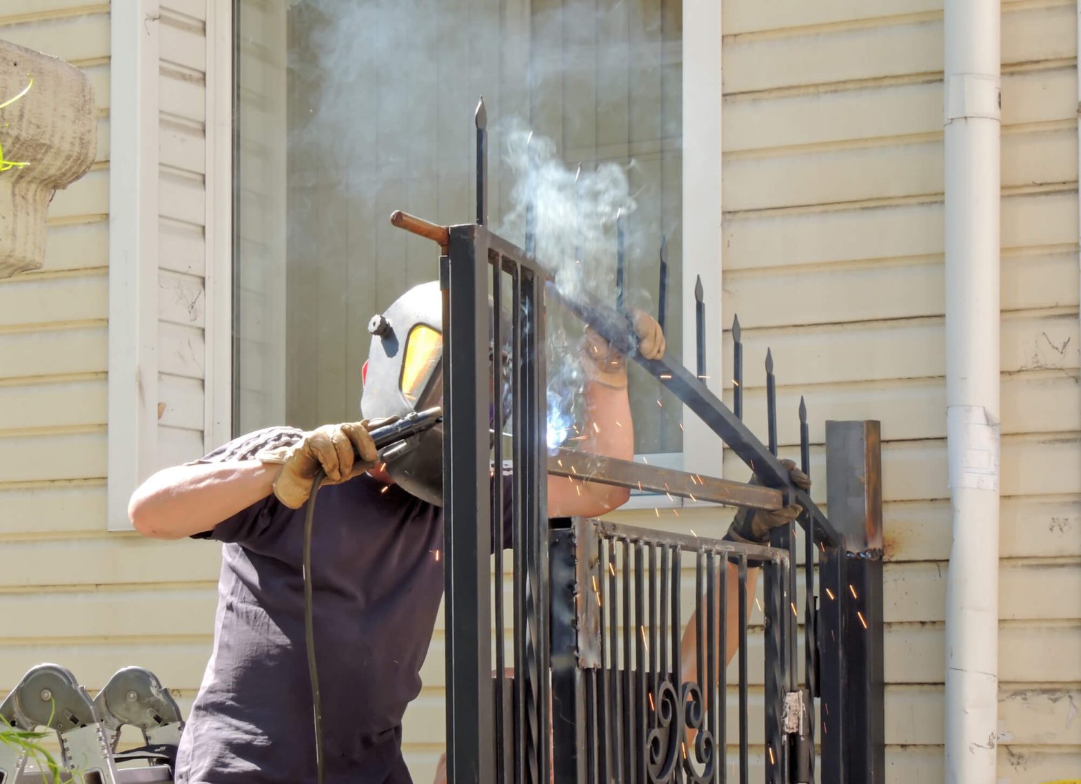 Gate Welding 101: Techniques, Materials & Safety Tips | Big Easy Mobile ...